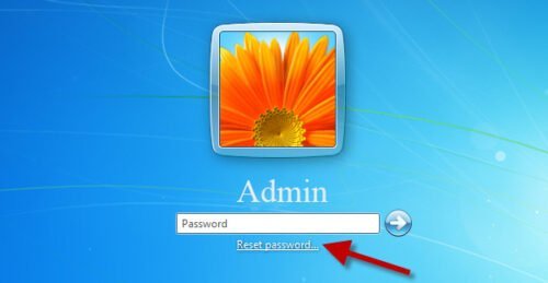 Top 3 Ways on How to Reset Windows 10 Password with USB